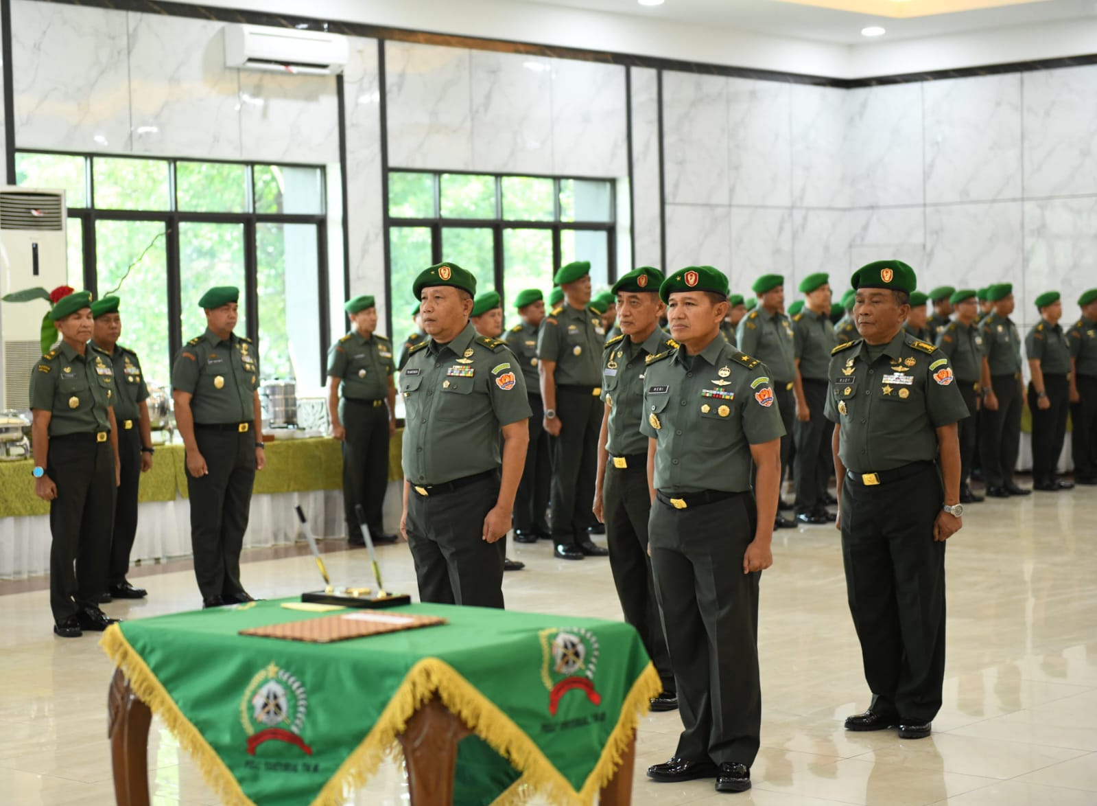 Komandan Pusterad Pimpin Sertijab Dirsismet Pusterad - Akses Nusantara